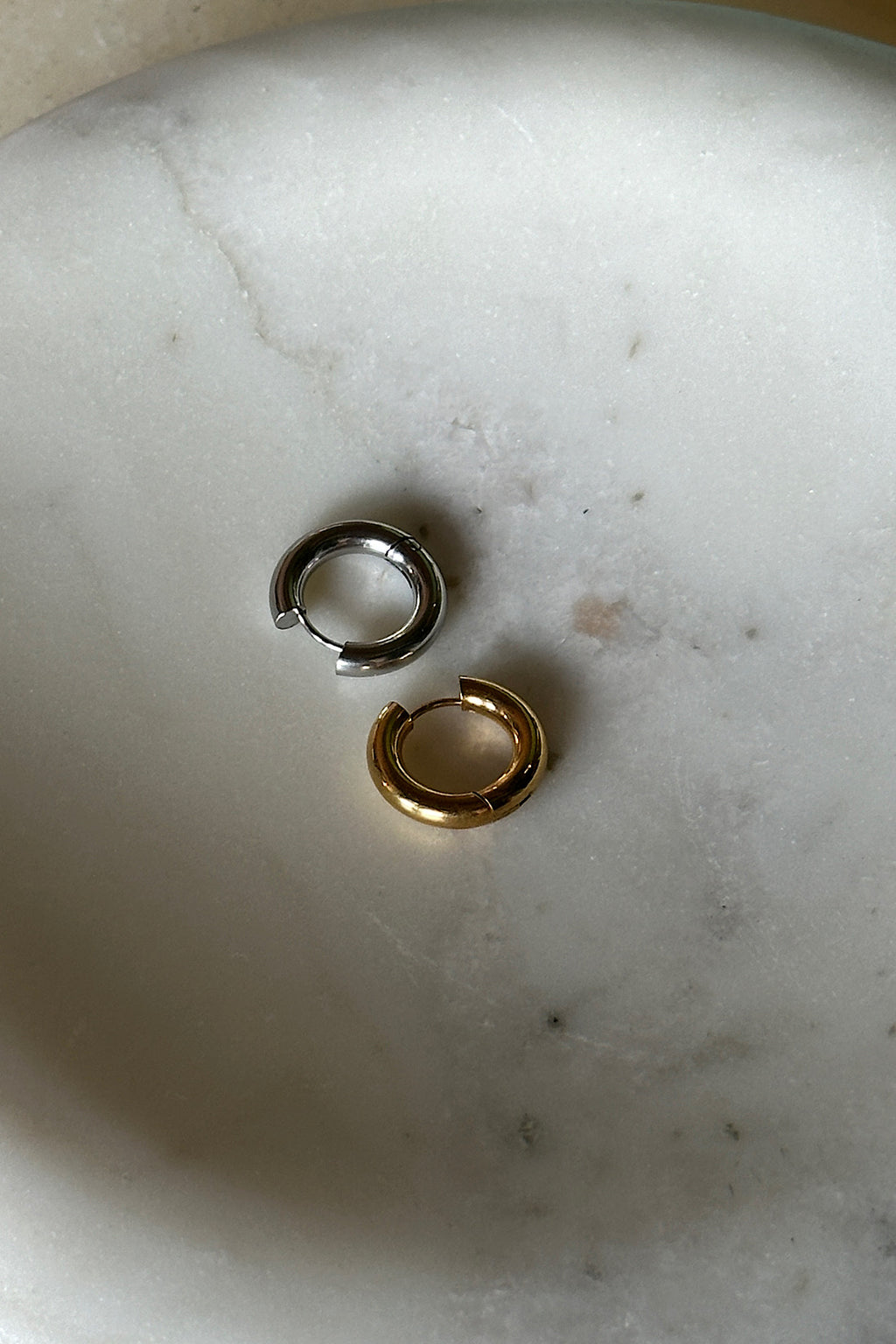 Toni 16mm Umber Signature Hoop - Mixed Metal – umber